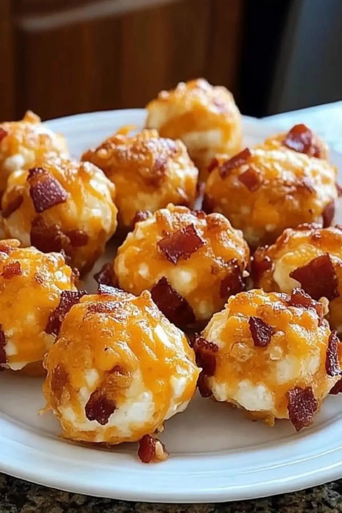 Low Carb Bacon Cheddar Mini Cheese Balls - Mucha Munch