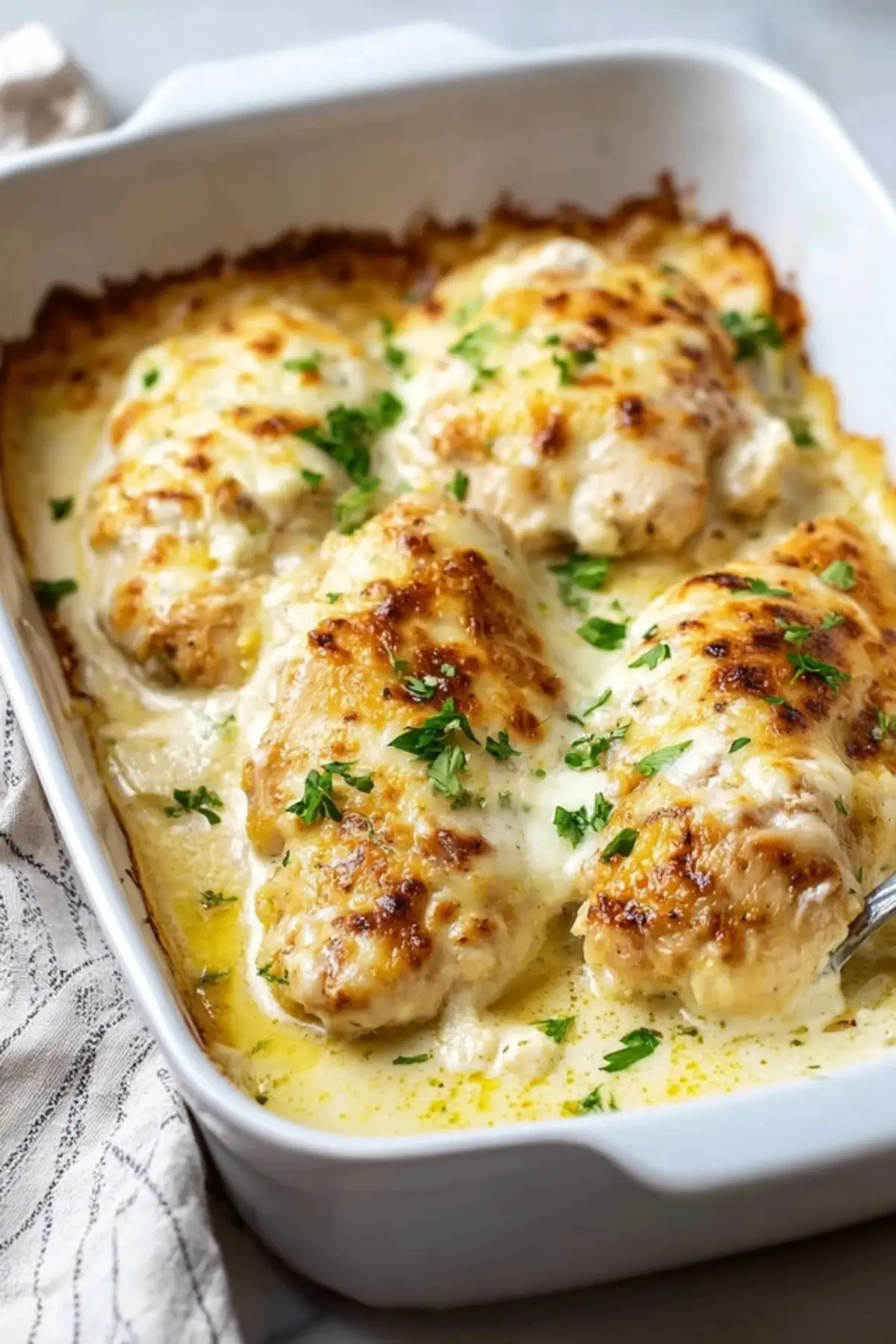 Baked Cream Cheese Chicken: A Cozy, Creamy Dinner Delight - Mucha Munch
