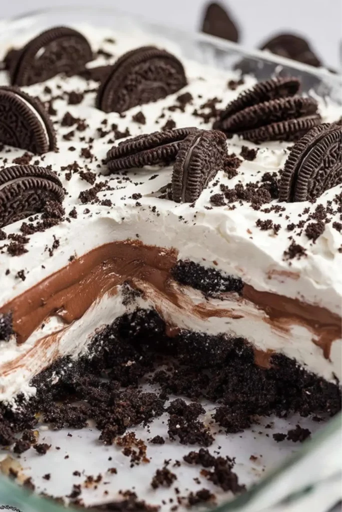 Oreo Layered Dessert: A Heavenly No-Bake Treat - Mucha Munch