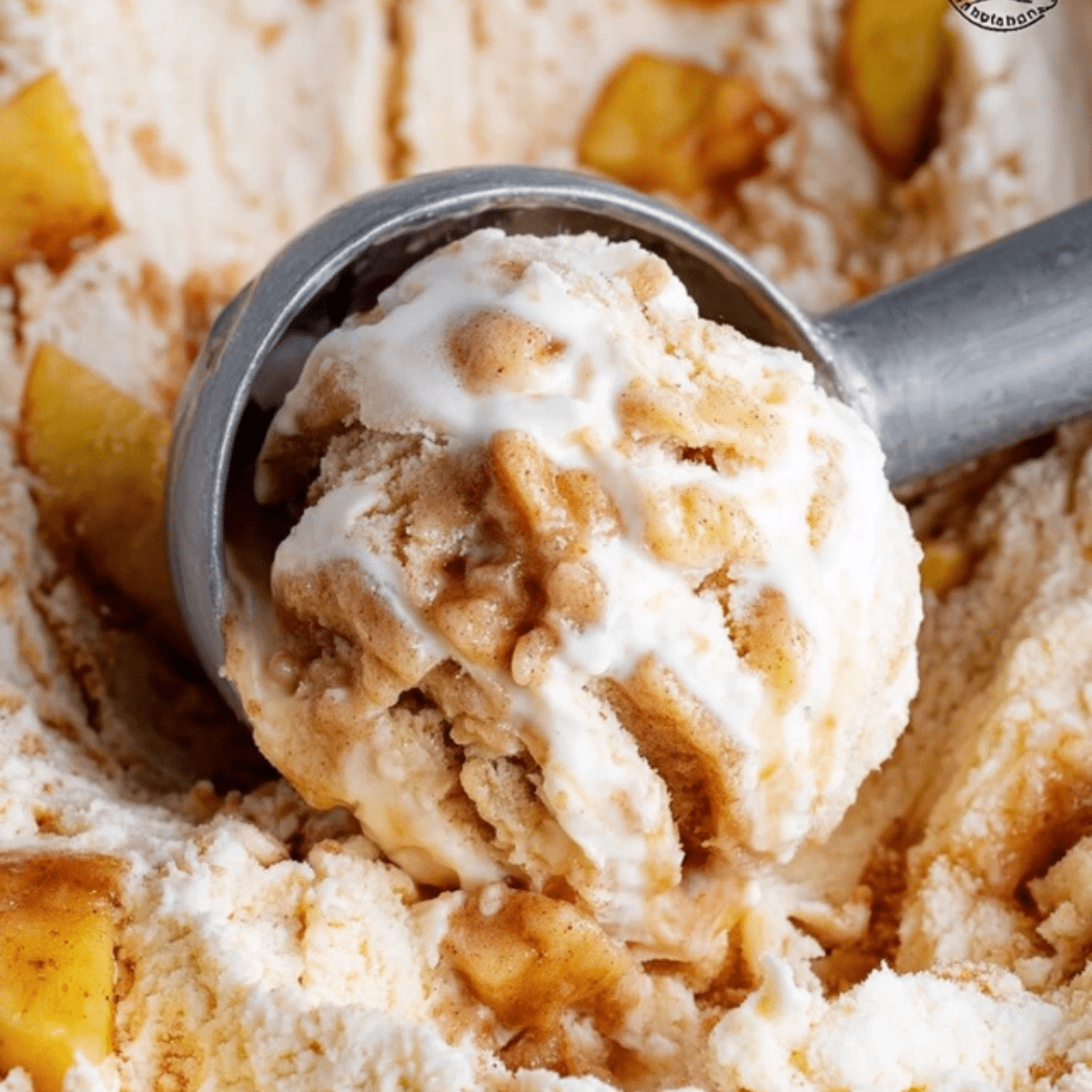 Apple Pie Ice Cream: A Fall-Inspired Frozen Dessert - Mucha Munch