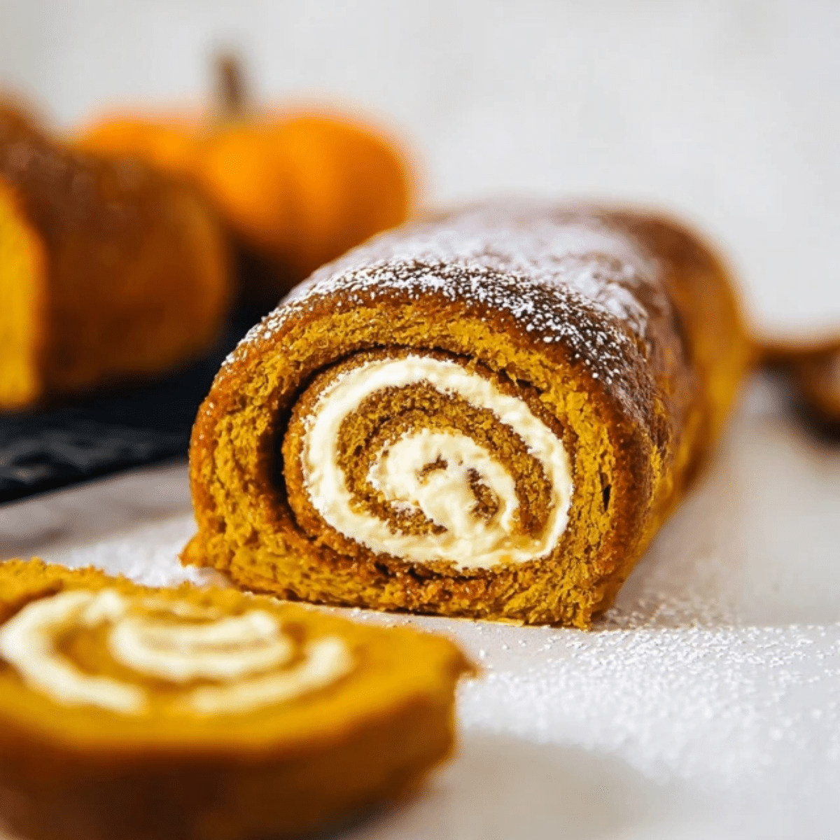 Pumpkin Rolls: A Delicious Fall Treat to Share with Loved Ones - Mucha ...