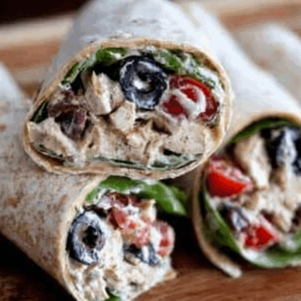 Mediterranean Chicken Wraps: A Quick and Flavorful Weeknight Meal ...