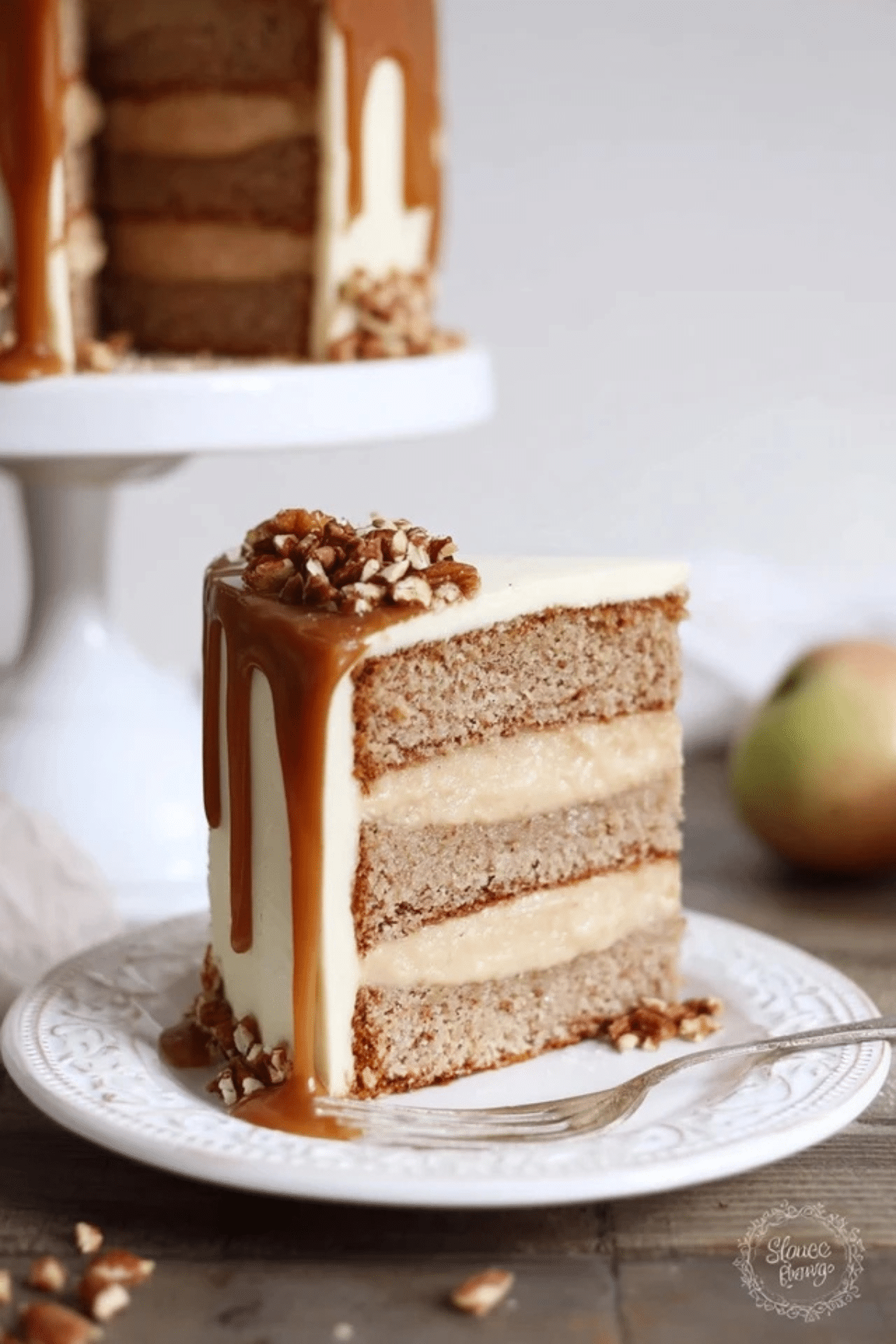Caramel Apple Cake: The Ultimate Fall Dessert Recipe - Mucha Munch