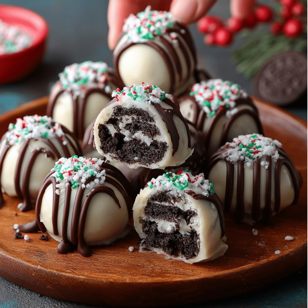 3-Ingredient Oreo Truffles – Easy Holiday Dessert - Mucha Munch