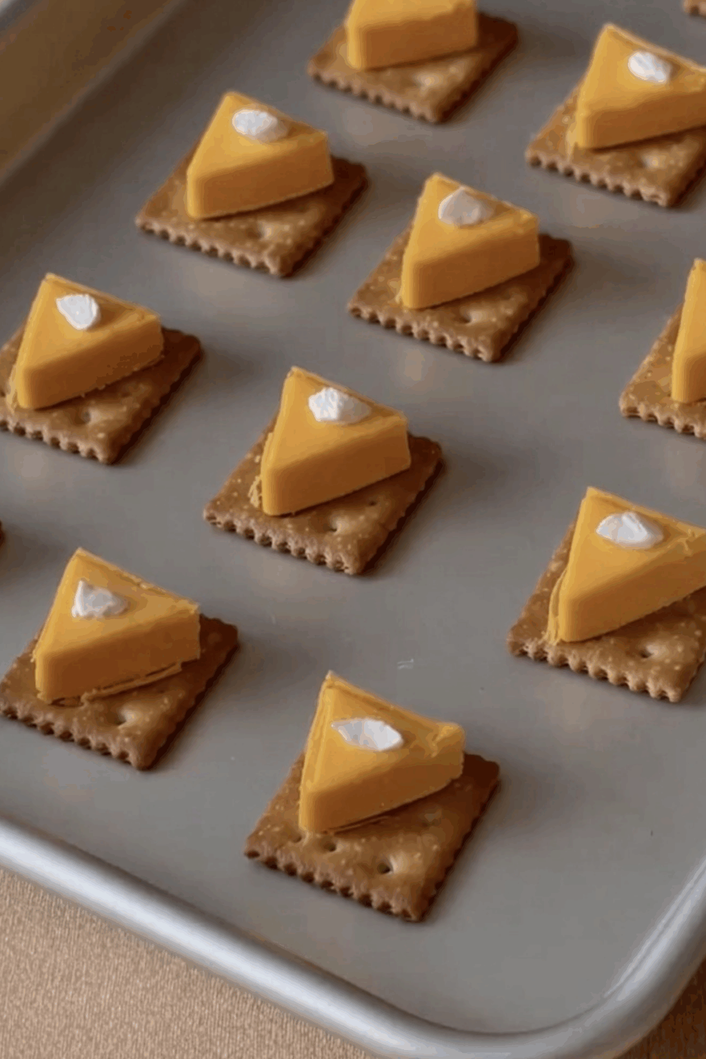 Mini Cheese and Cracker – Best Appetizer Recipe - Mucha Munch