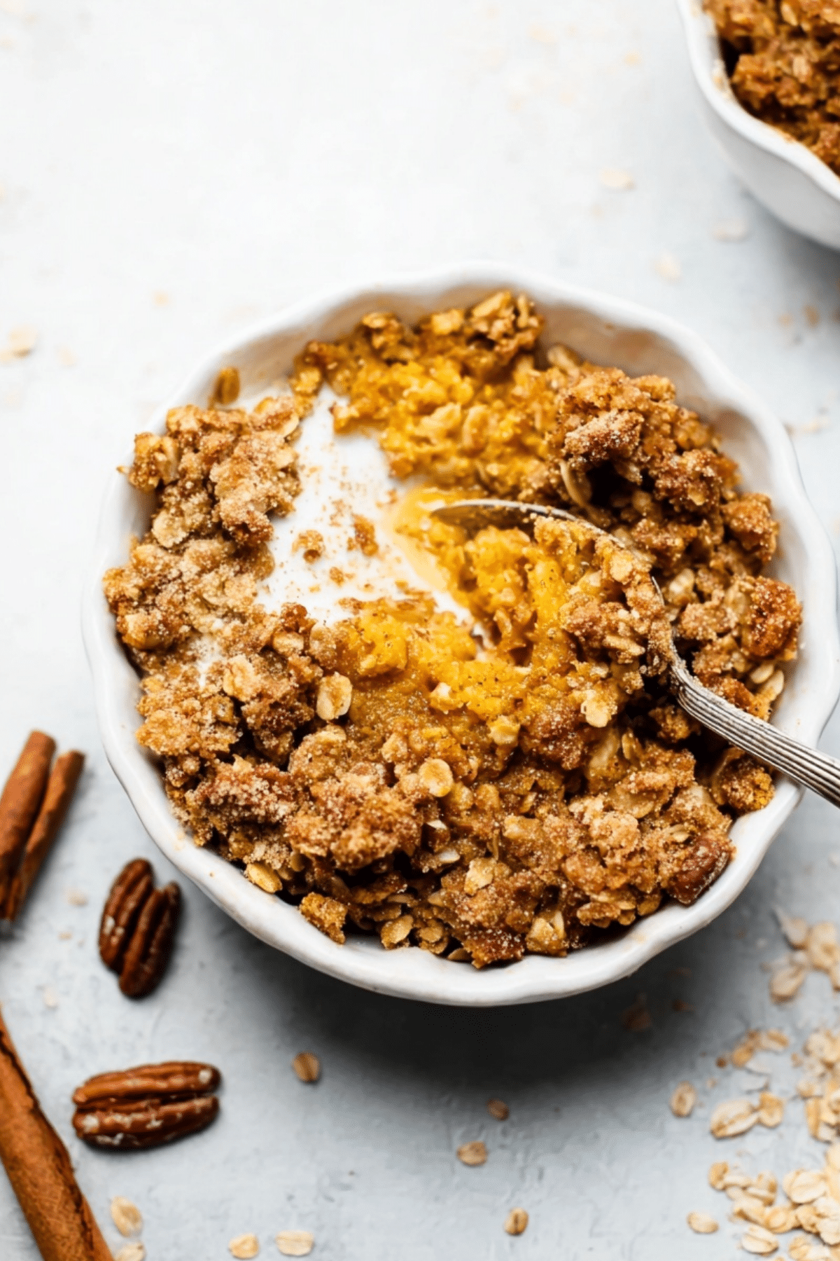 Pumpkin Crisp with Oats – Easy & Delicious Fall Dessert - Mucha Munch