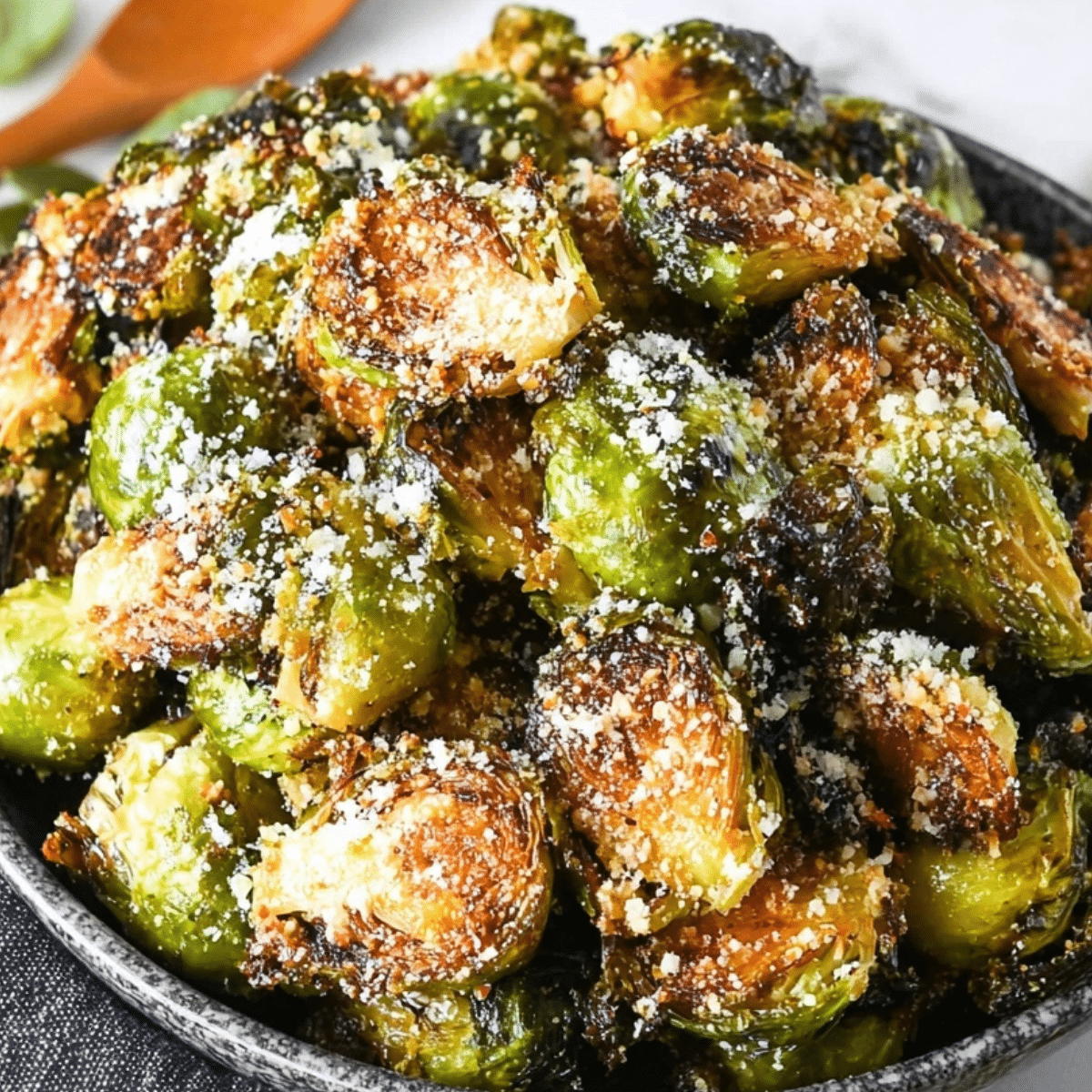 Roasted Crispy Parmesan Garlic Brussels Sprouts – Easy Recipe - Mucha Munch