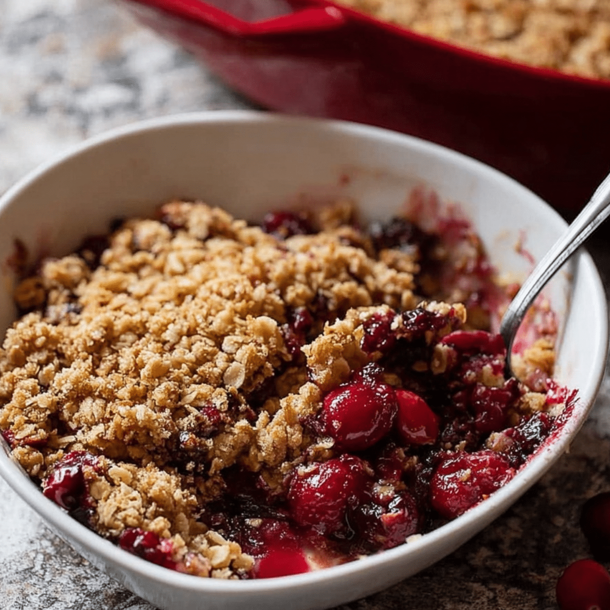 Cranberry Crisp – A Sweet & Tart Delight - Mucha Munch