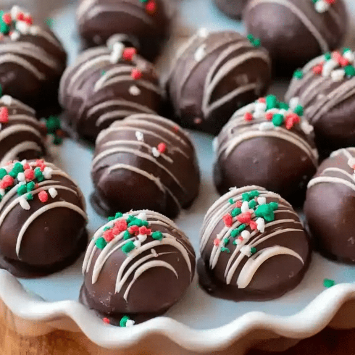 Oreo Cookie Balls Recipe – Easy & Delicious No-Bake Dessert - Mucha Munch
