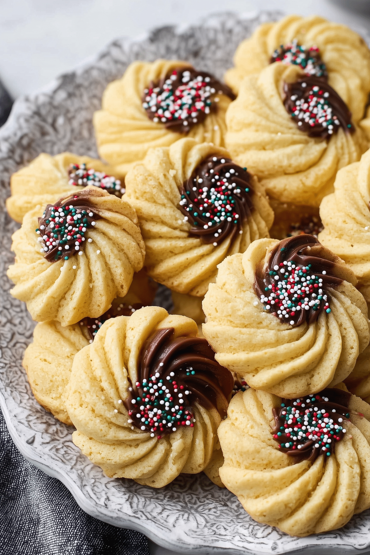 Danish Butter Cookies: Easy and Delicious Recipe - Mucha Munch